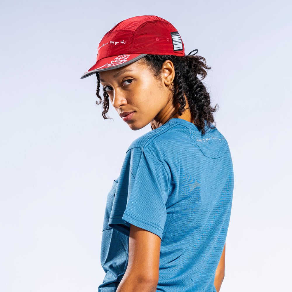 RED LEAF RUNNING CAP – FLIPPOS